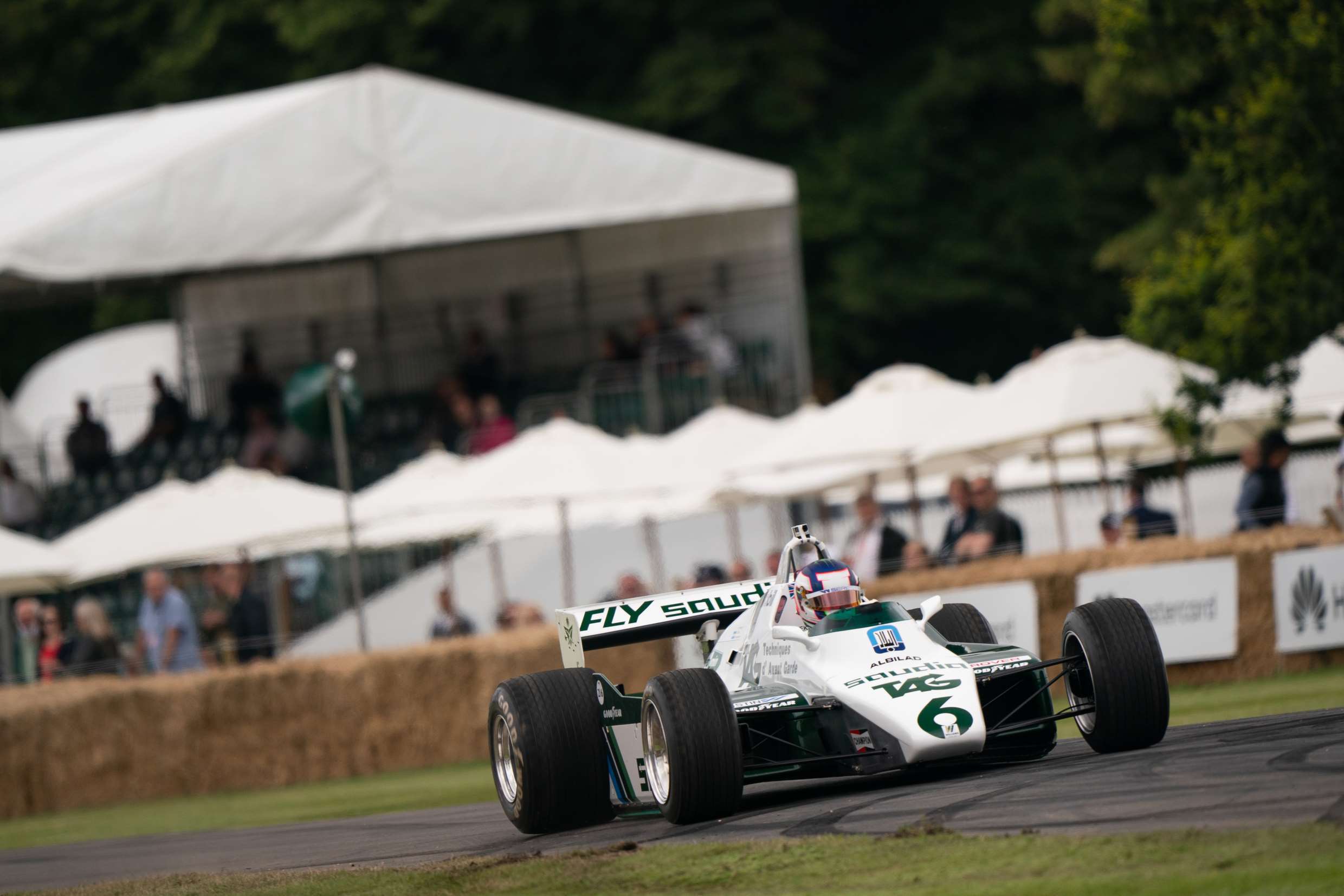 Jamie Chadwick to make Goodwood racing debut at 81st Members’ Meeting ...