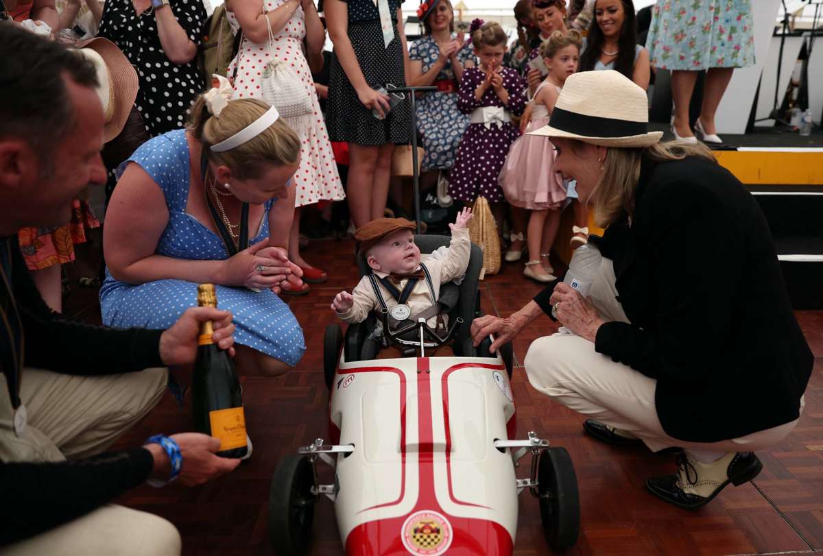 Best Dressed Competition at the 2023 Goodwood Revival: Image Highlights ...