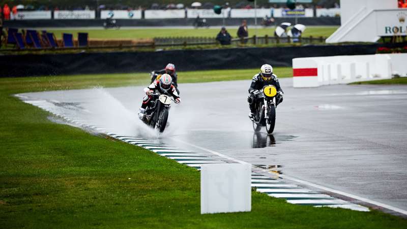 Motorcycle racers revel in the rain | Goodwood Media Centre